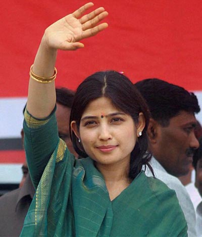 The sauve, metallica loving Dimple enters Lok Sabha in style - FacenFacts