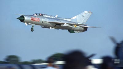 Syrian fighter jet lands in Jordan, pilot defects - FacenFacts