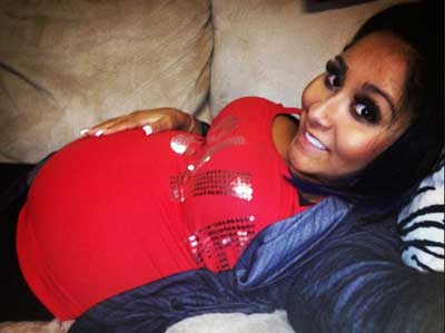 Jersey Shore star Snooki gives birth to baby boy - FacenFacts