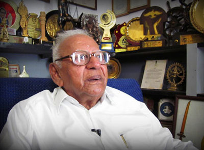 President greets Justice VR Krishna Iyer, former SC Judge, on his 99th ...