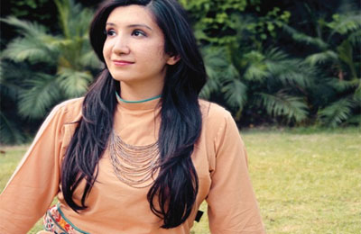 More Bollywood for Pakistan singer Zebunnisa Humayun Bangash - FacenFacts