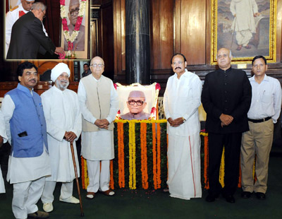 President and other dignitaries pay homage to Neelam Sanjiva Reddy on ...