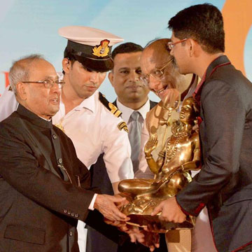 President addresses students and faculty of Bapu Gujarat Knowledge ...