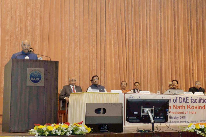 President visits an exhibition on DAE at the Bhabha Atomic Research ...